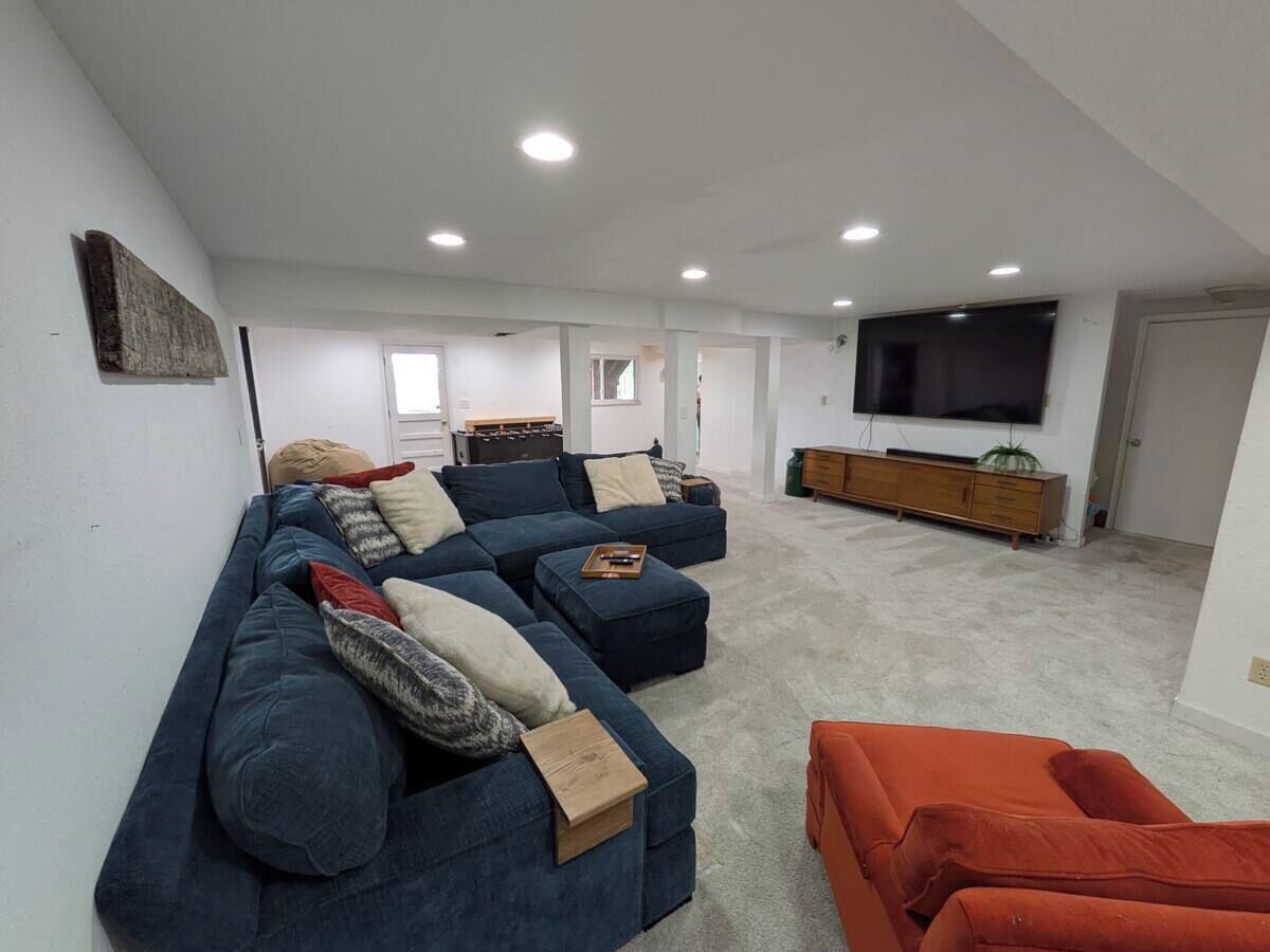 Luxury Red Rocks 5-bedroom House With Hot Tub, Fireplace & More In Lakewood, Co - Idledale, CO