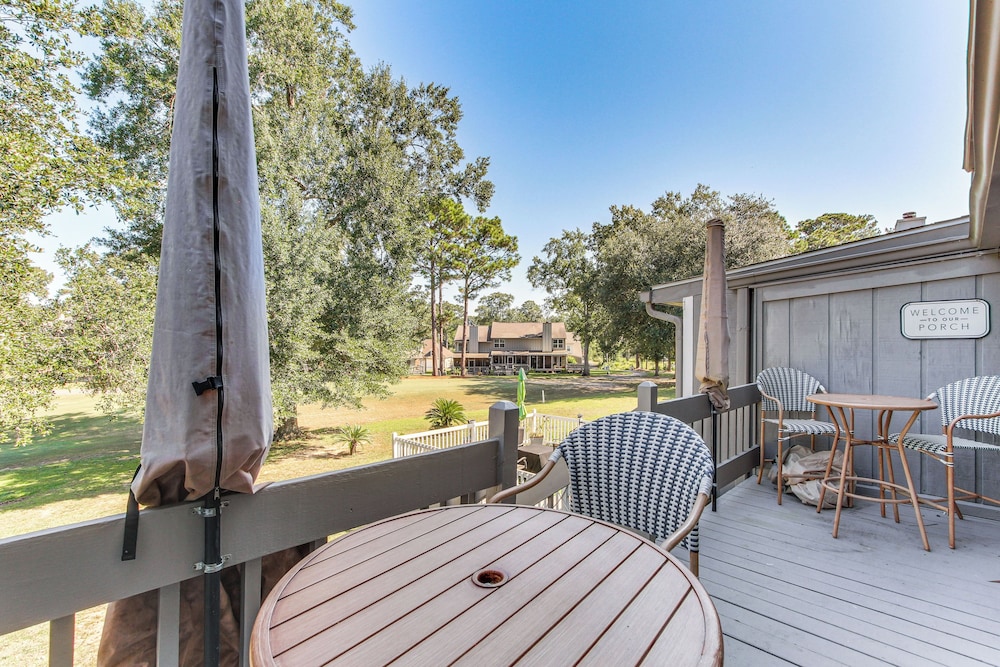 Inviting Home W/ Golf Course View In Diamondhead! - Pass Christian, MS