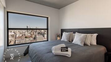 Apartamento, 2 quartos | Cofre no quarto, Wi-fi grátis, roupa de cama fornecida