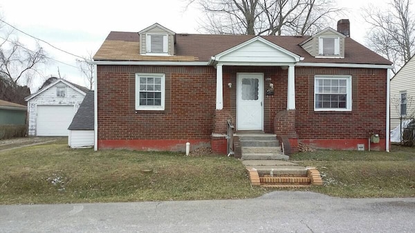 House Can Sleep 8 Or More People - Hillman State Park, Burgettstown