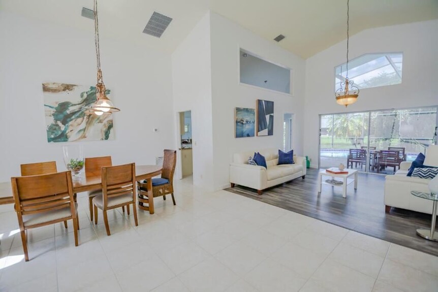 Azure Waterfont - Lion Country Safari, Loxahatchee