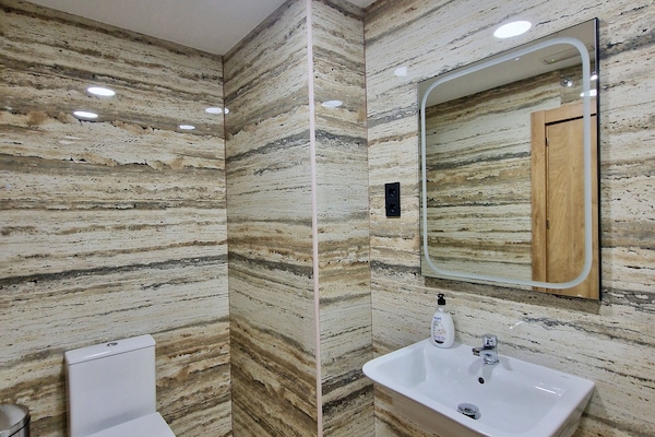 Dormitório Partilhado Deluxe | Casa de banho partilhada