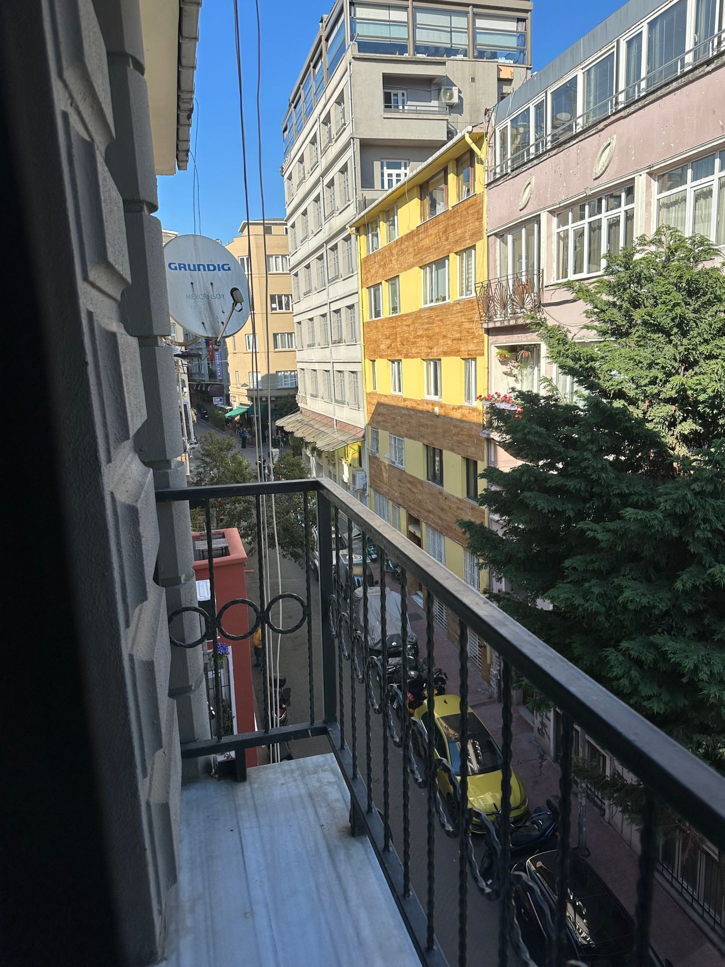 Suite-Estúdio Deluxe, varanda, Vista para a cidade | Vista para a rua