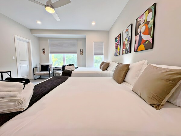 4br Townhouse With Parking - Wv Rep 3 - Naperville, IL