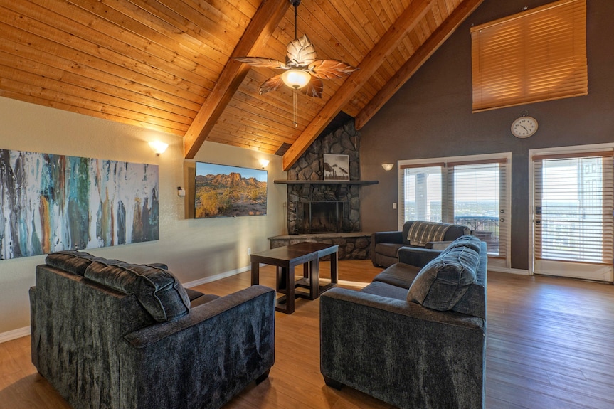 Small Events, 4 Homes, Resort Living, Pet Friendly, Htd Pool, Views, Tonto Nat Forest Trails - Apache Junction, AZ