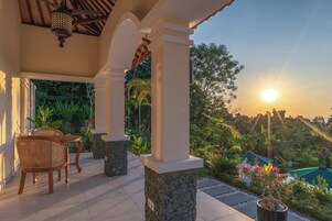 Villa Deluxe, vista para o mar | Terraço/pátio interior