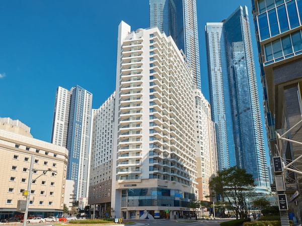 Ycollection Haeundaebeach - Busan