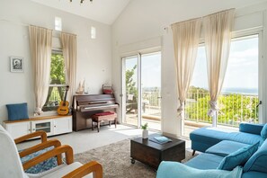 Villa, vista para o mar | Sala de estar