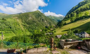 Holiday Home 'Casa De Hilhou, Vallée Du Biros' - In the Heart of the ...