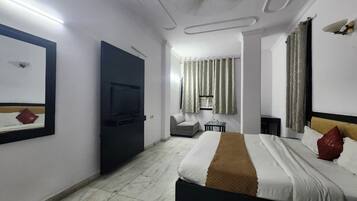 Suíte superluxo | Escrivaninha, espaço de trabalho para notebook, Wi-Fi de cortesia