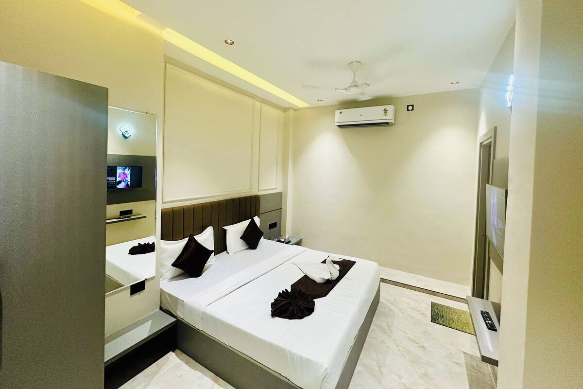 Quarto Clássico com Cama de Casal | Wi-fi grátis