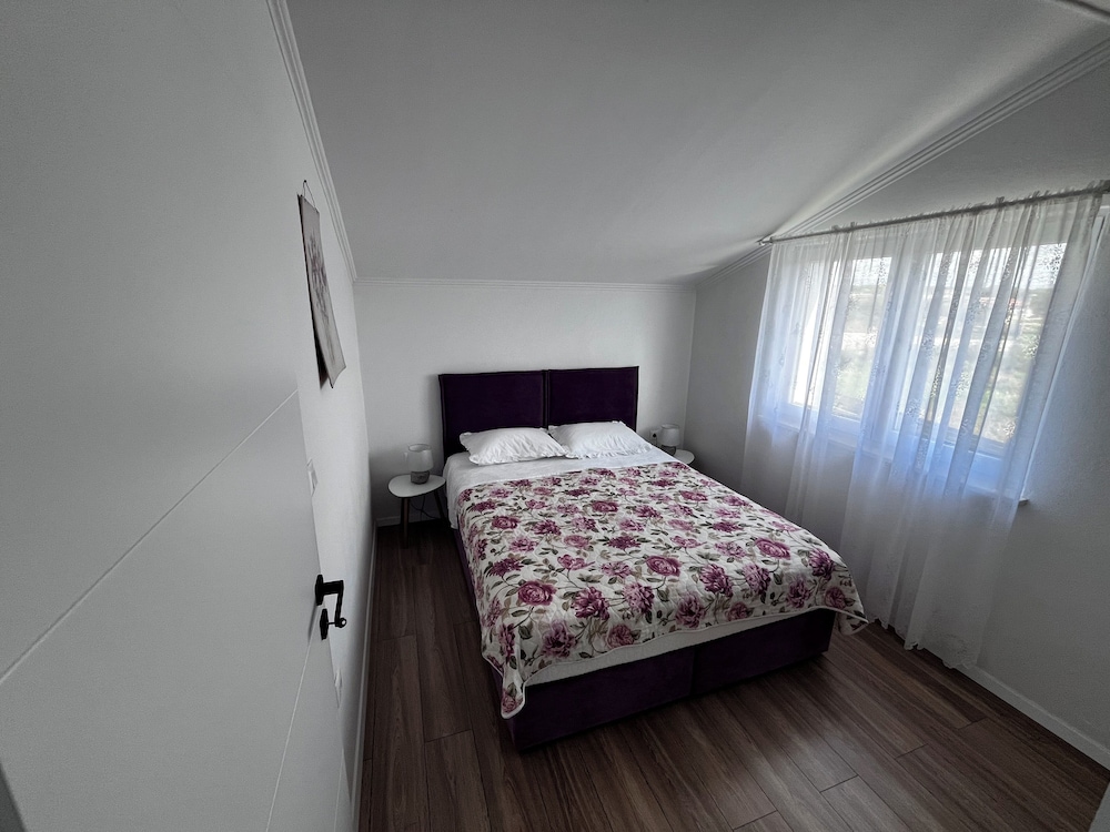 Apartman Barbara - Sveti Filip i Jakov | Vrbo