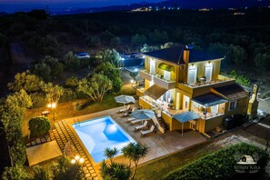 Casa | 4 quartos, internet de alta velocidade 