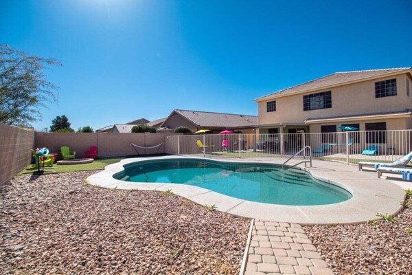 Casa Alessia 4br Home & Heated Pool 4 Bedroom Home - Casa Grande
