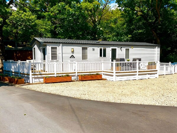 Aberdunant Hall Holiday Park - Holiday Accommodation 21962 - Wales