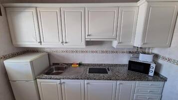 Apartamento, 1 quarto | Cozinha privada
