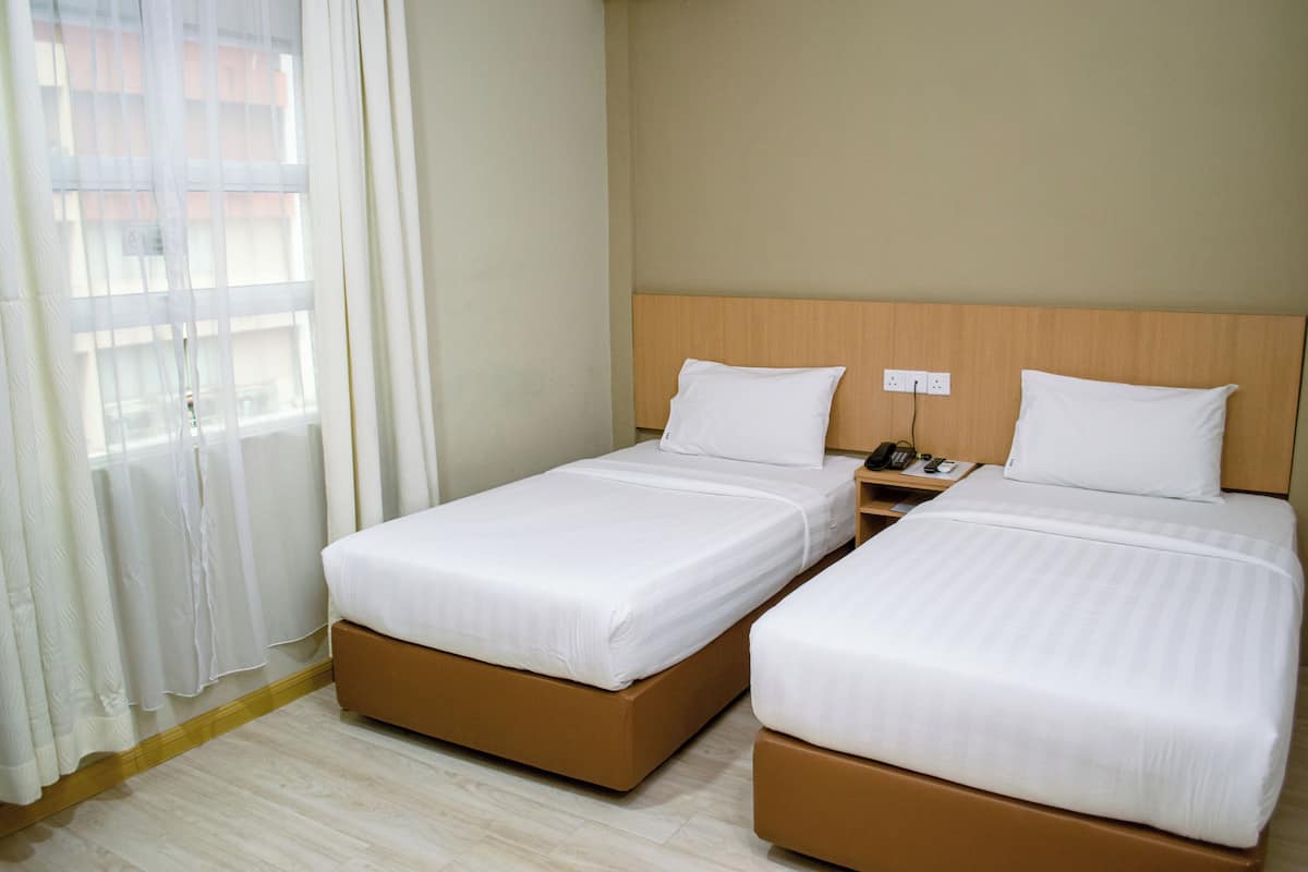 Quarto Duplo ou Twin Deluxe, Vista para a cidade | Wi-fi grátis