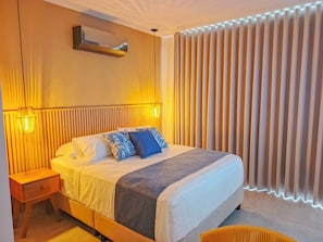 Suite-Estúdio Comfort, varanda, vista para o mar | Ferro/tábua de engomar, Wi-fi grátis