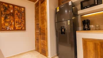 Quarto conforto, piscina particular, ao lado da montanha | Cozinha privada