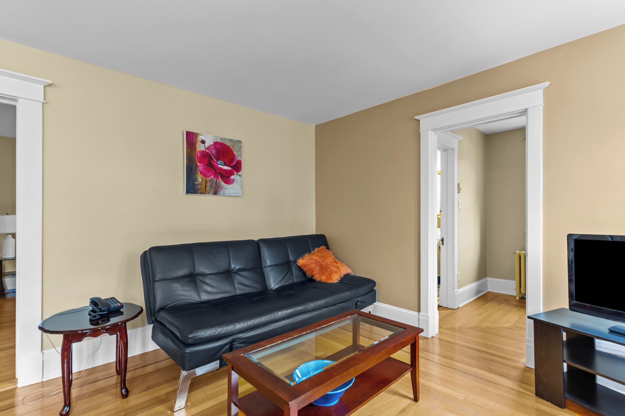 Midstream Executive 2br Wi-fi Parking - Paradise