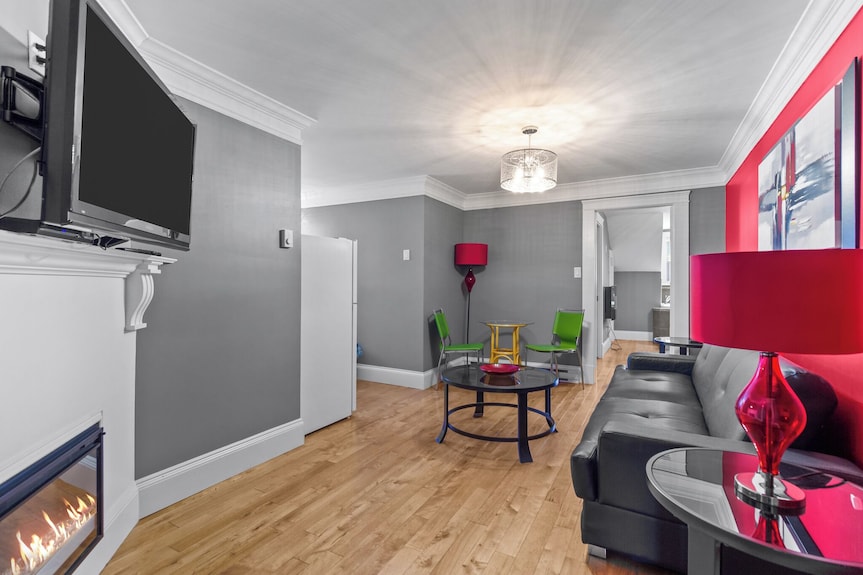 Downtown Gem 2br Tub Parking - Paradise