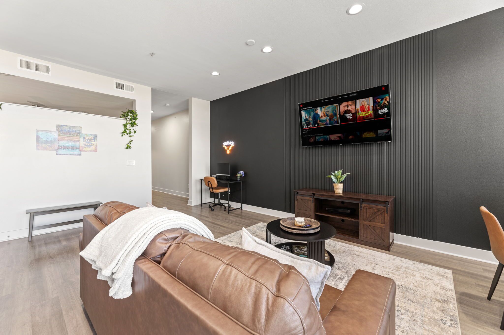 Luxury Skyline Escape / Fifa Wc / King Bed / Free Parking / Dt View / Sauna - Bonton - Dallas