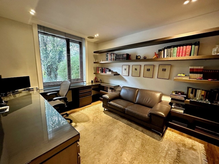 Residencia De Lujo En Santa Ana Oriental, Bogota - Bogotá