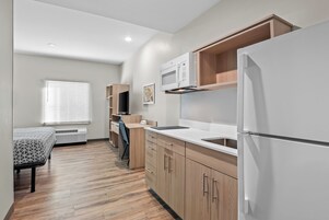 Suíte, 1 cama King, para não fumantes | Cozinha privada