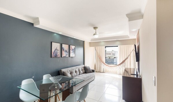 Apartamento Básico | Sala de estar