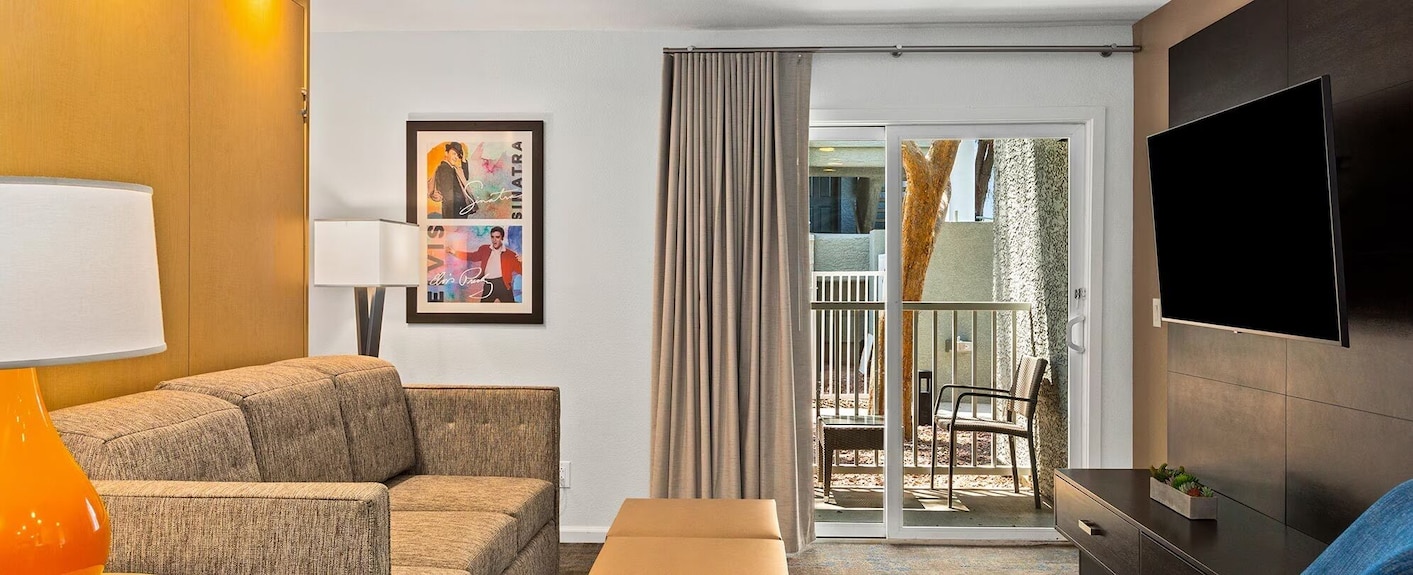 Chic 1-bedroom Resort With Pool & Fitness Room, Shuttle Service To The Strip - Henderson, NV