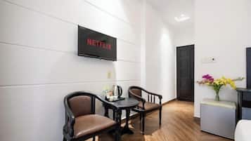 Quartos insonorizados, ferro/tábua de engomar