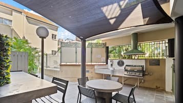 Área para churrascos e piqueniques