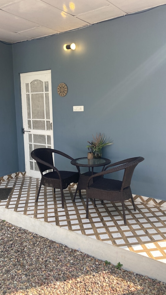 Konoha Retreat - Bir