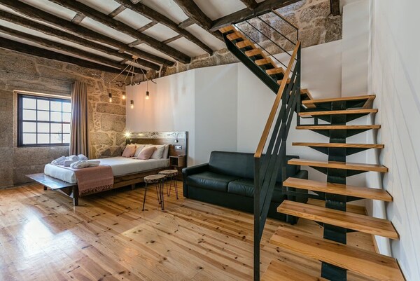 Guestready - Castlerock Pub & Hotel - Vila Nova de Gaia