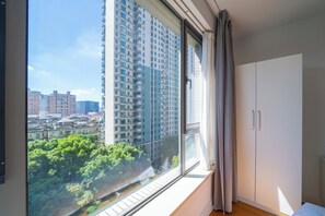 Apartamento Superior, 1 quarto, cozinha, Vista para a cidade | Ferro/tábua de engomar, Wi-fi grátis 