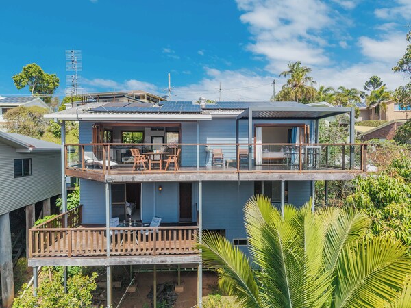 Hillcrest Retreat With River Views - Gold Coast