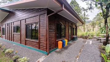 Casa, 3 quartos, fumadores, pátio | Exterior