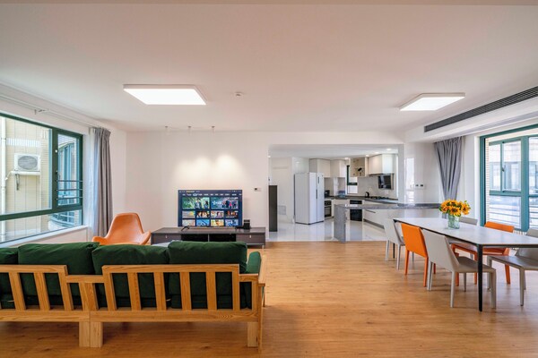 Tyms Spacious 4br 2ba Apt Xujiahui - Shanghai