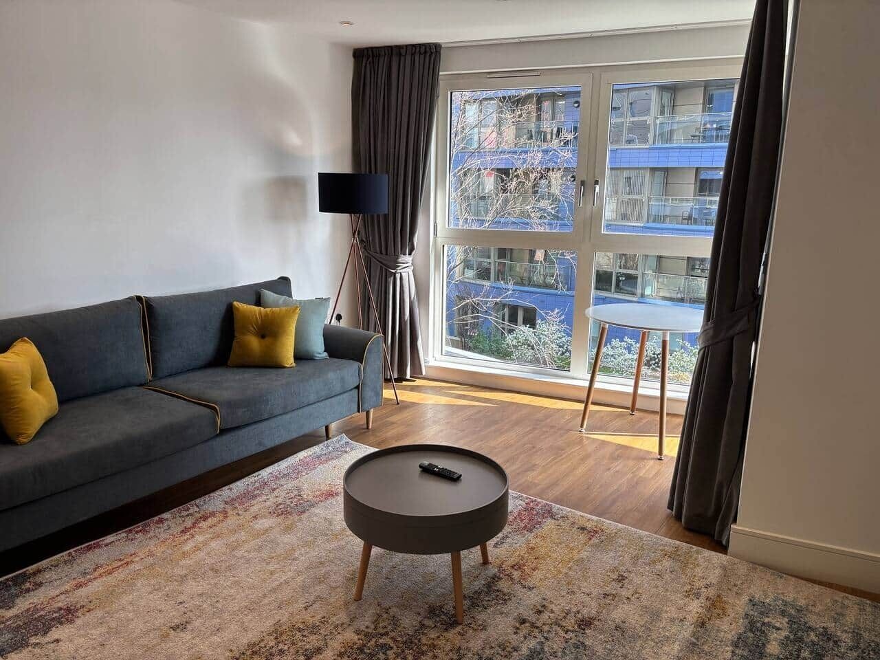 Bright&modern Flat With Balcony / 3mins To Station - Londres