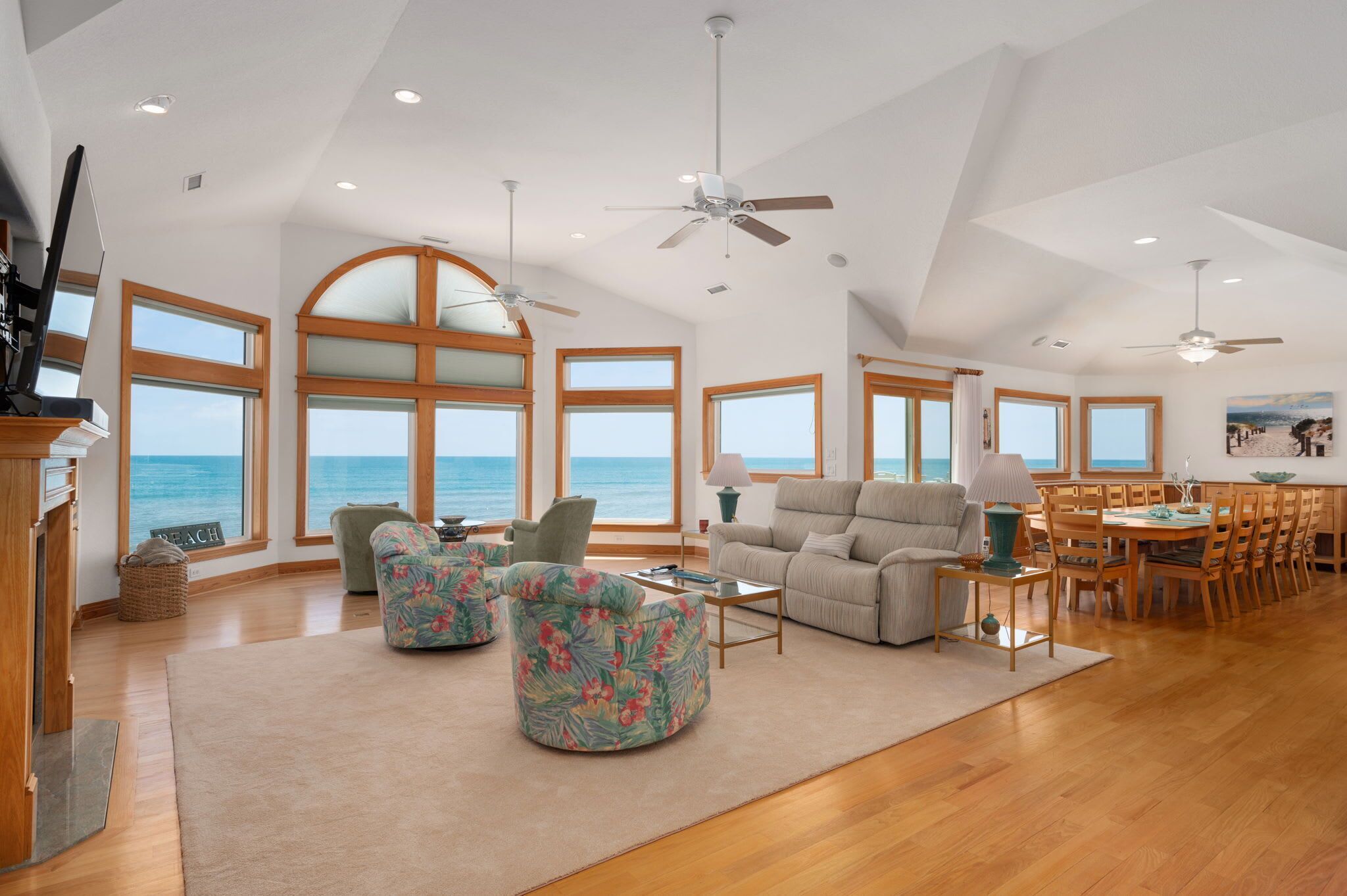 Oceanfront W Pool And Spas, Gamerm, Dune Walkover - Corolla, NC