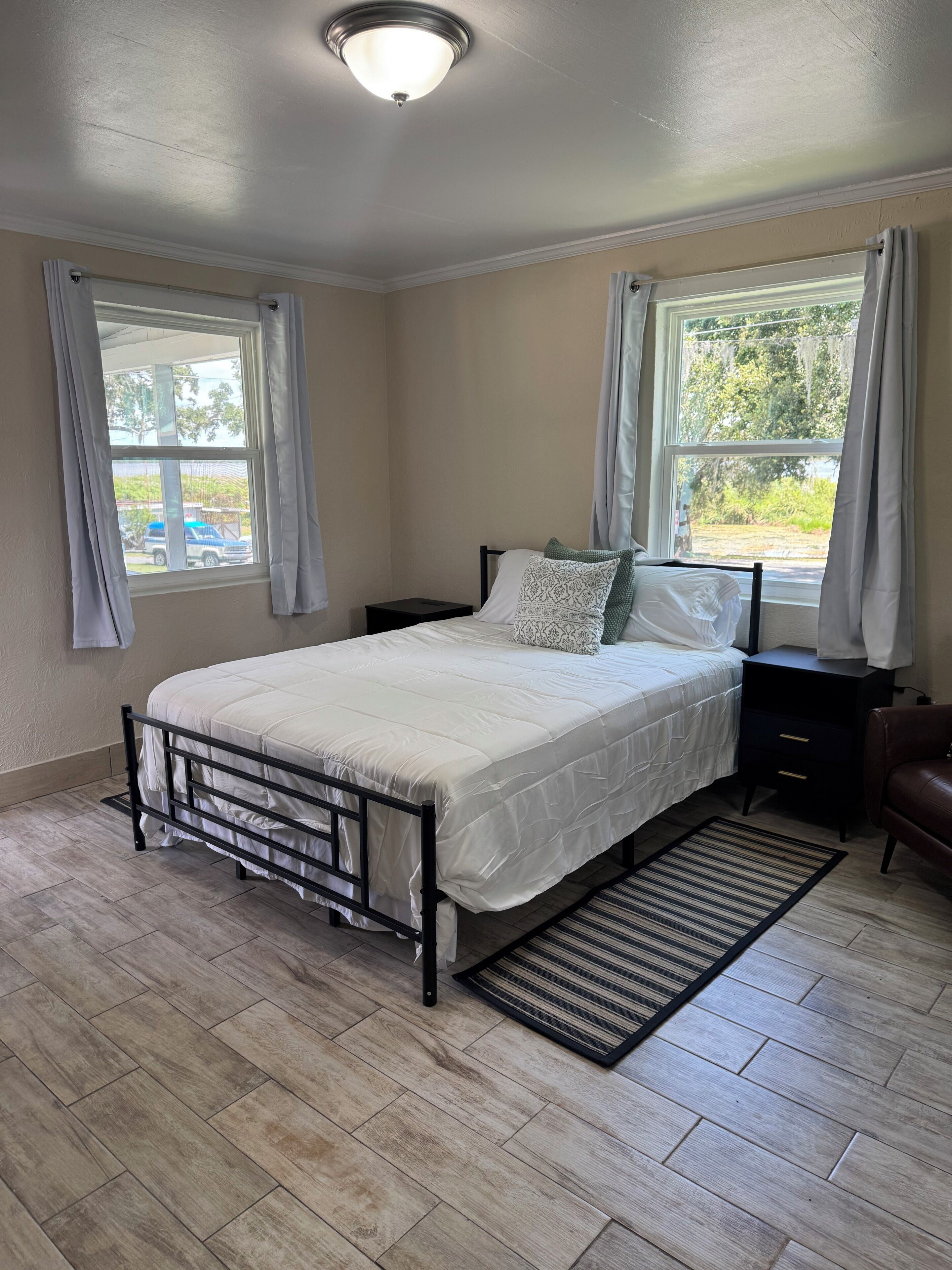 Lake Views-screened Porch- Close To The Villages Charming Cottage In Leesburg - Leesburg, FL