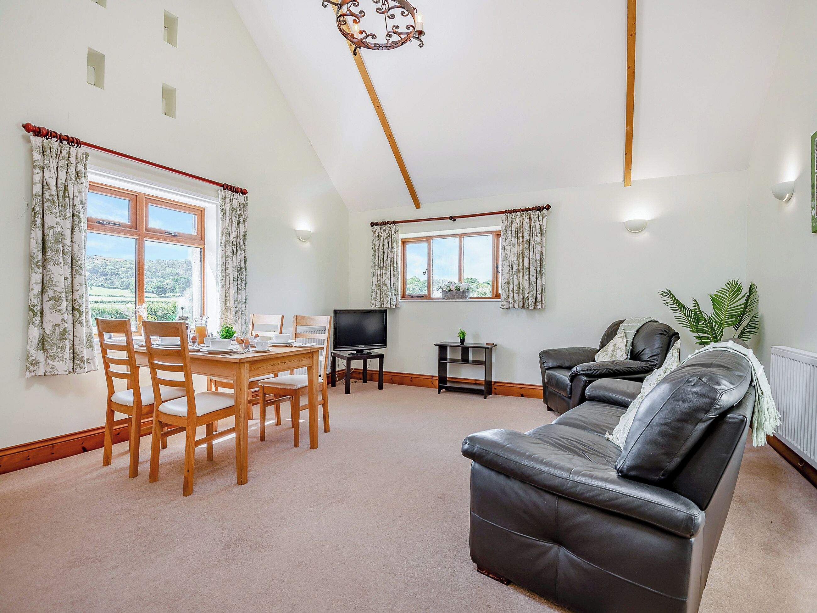 Haylofts Character, Privacy, And Countryside Charm Make It A True Retreat. - Dorset