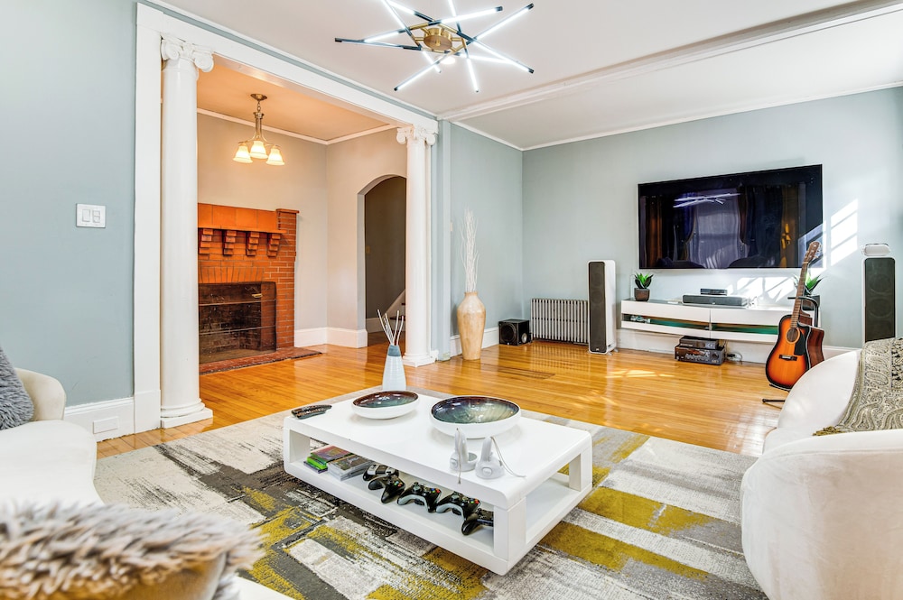 Classic North End Gem: Yard, Patio & Modern Style! - Manchester, NH