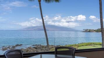 Apartamento em Condomínio Fechado, 2 quartos | Refeições ao ar livre