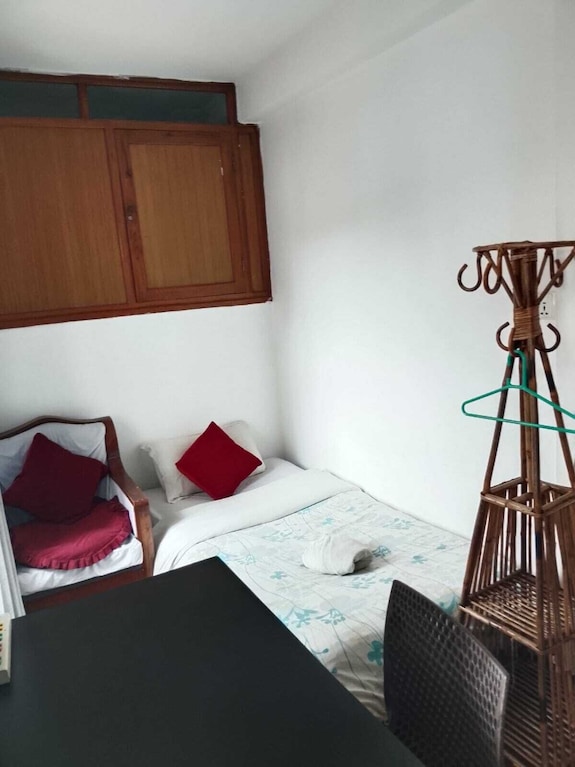 Quiet And Peaceful Stay With 3-bedroom Bed & Breakfast In Kathmandu - 카트만두