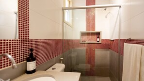 Quarto Comfort, varanda | Casa de banho