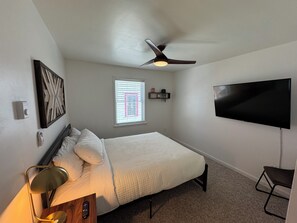 Apartamento Superior, aceitam-se animais de estimação, vista para a montanha | Edredões de penas, ferro/tábua de engomar, Wi-fi grátis 