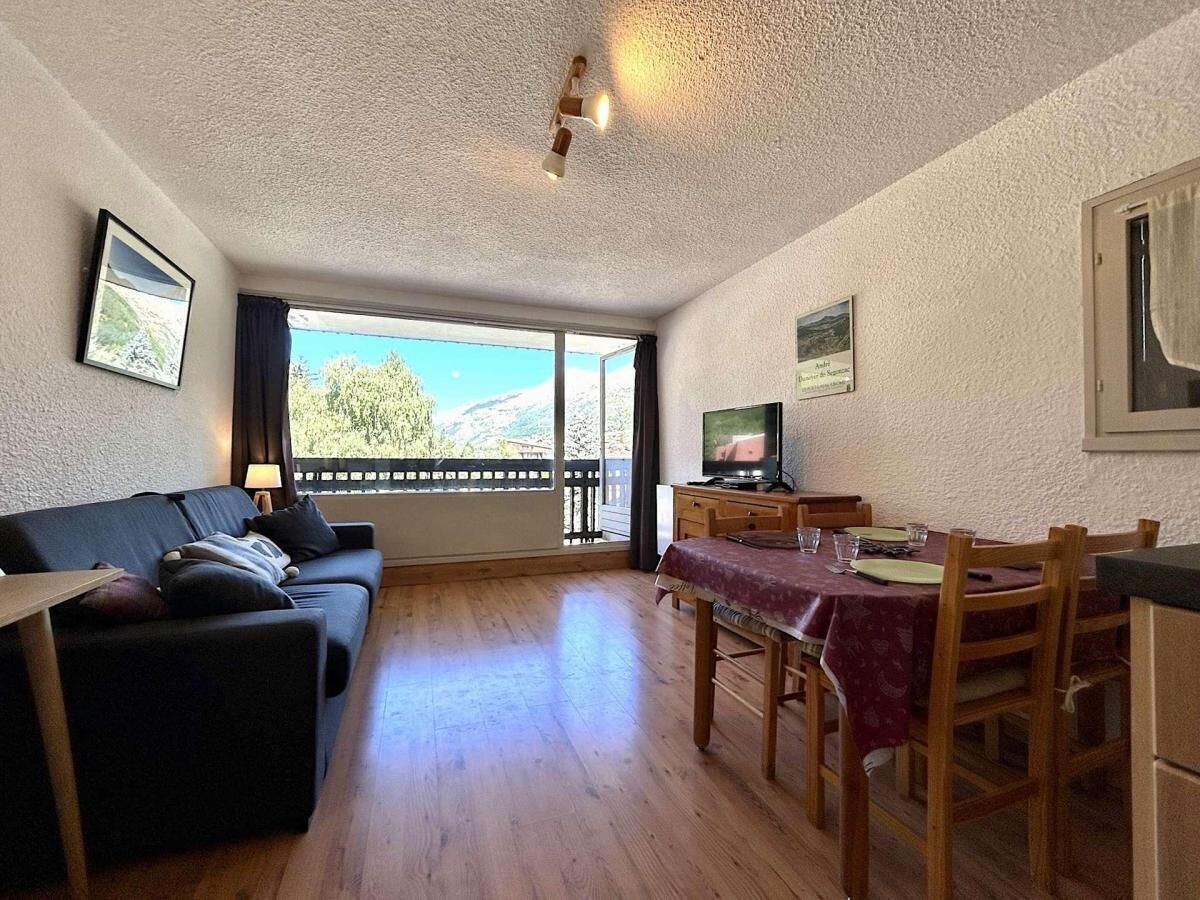 À 150m Des Pistes De Ski, 1er éTage, Vue Montagne/parking, Balcon, Parking, Casier à Ski, 28m² - La Salle-les-Alpes