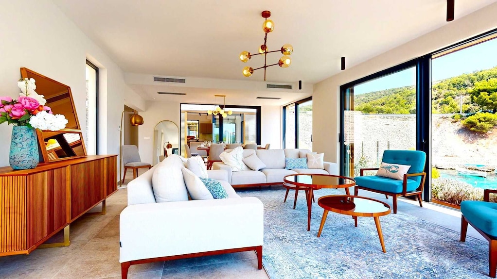 Villa Flora Mare Iv With Two Pools - Primošten