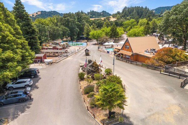 Mendocino Redwoods Rv Resort - Willits
